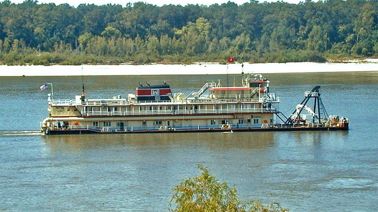 Mooring Line Tension Monitoring System Installed on USACE Dredge Potter - Rugged Controls
